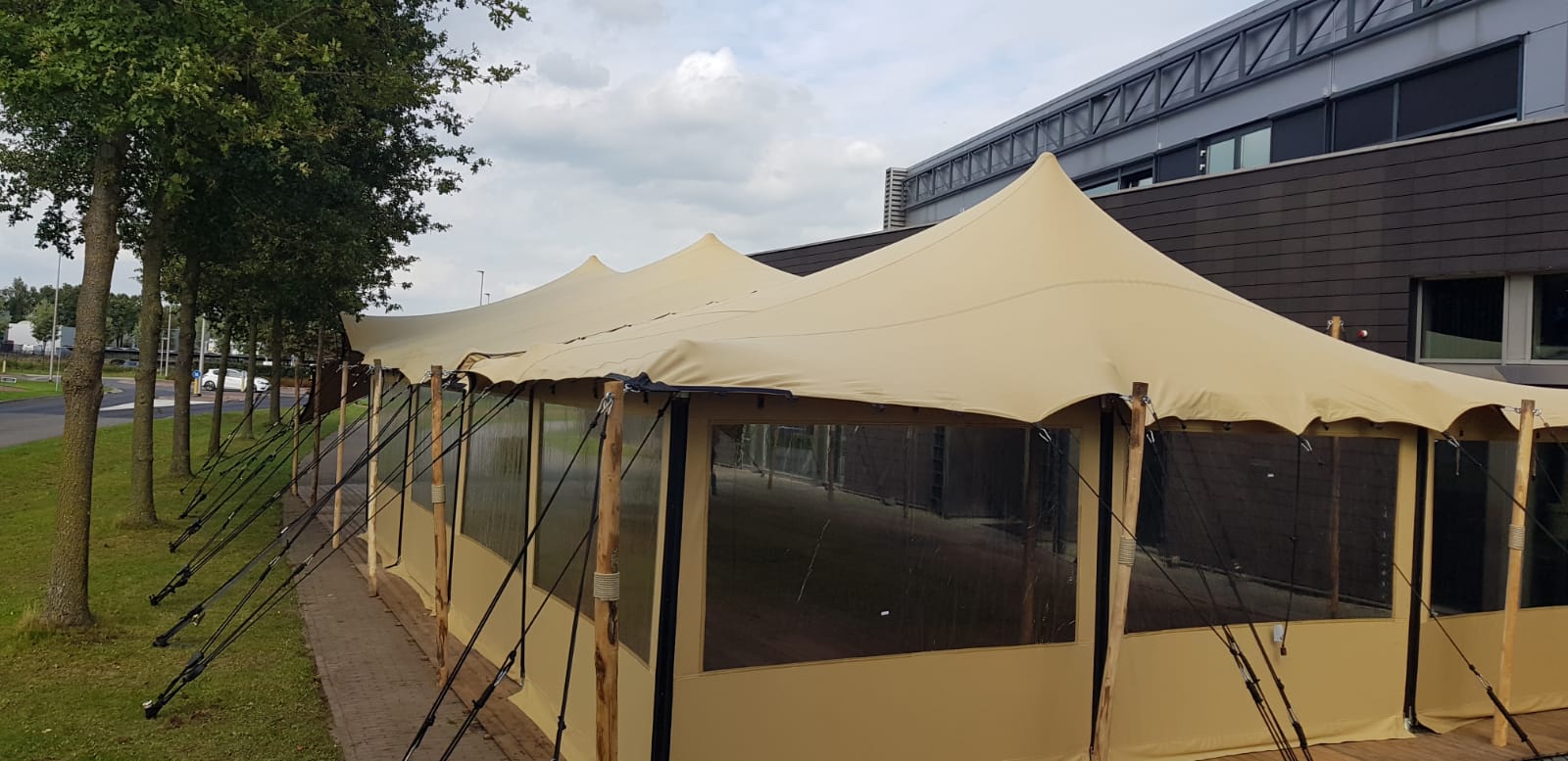 Zijwand met raam en rits voor stretchtent per 2,5 meter - Versleijen ...